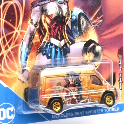 DAZE COLLECTIBLES / DC COMICS - MERCEDES-BENZ SPRINTER TOURER