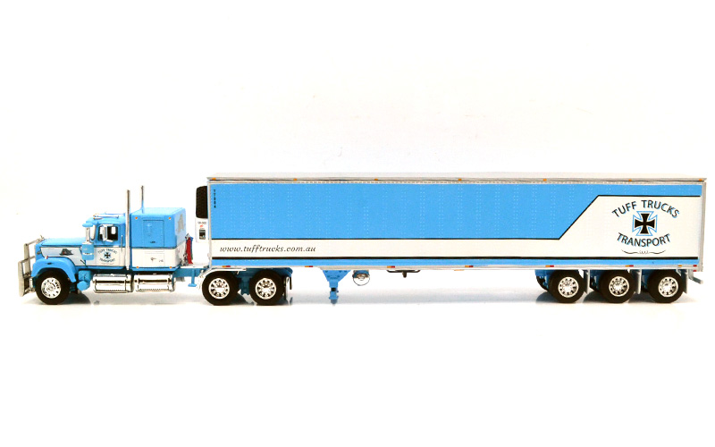 DAZE COLLECTIBLES / MACK SUPERLINER W/TRI-AXLE TRAILER"TUFF TRUCKS TR"