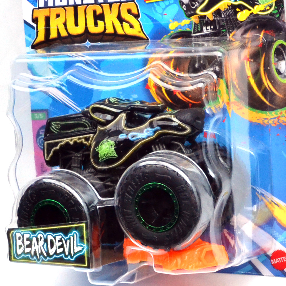 DAZE COLLECTIBLES / MONSTER TRUCKS