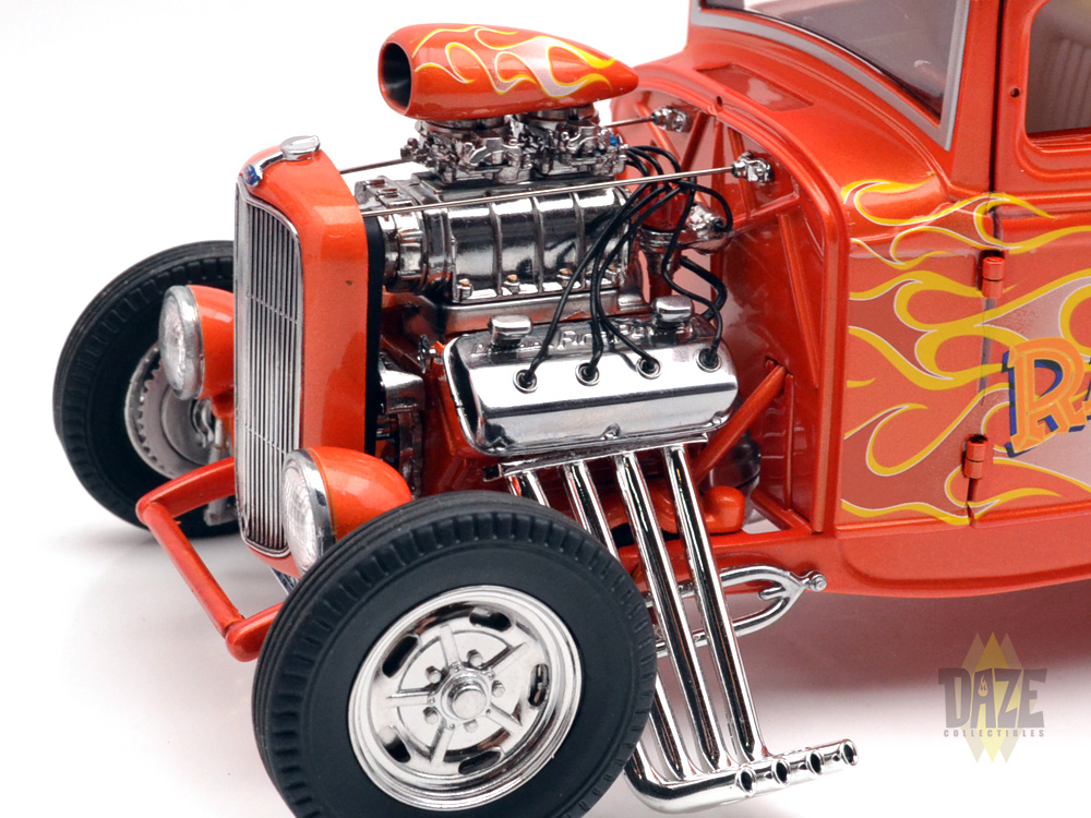DAZE COLLECTIBLES / 1932 FORD HOT ROD PICK UP "RAT FINK"